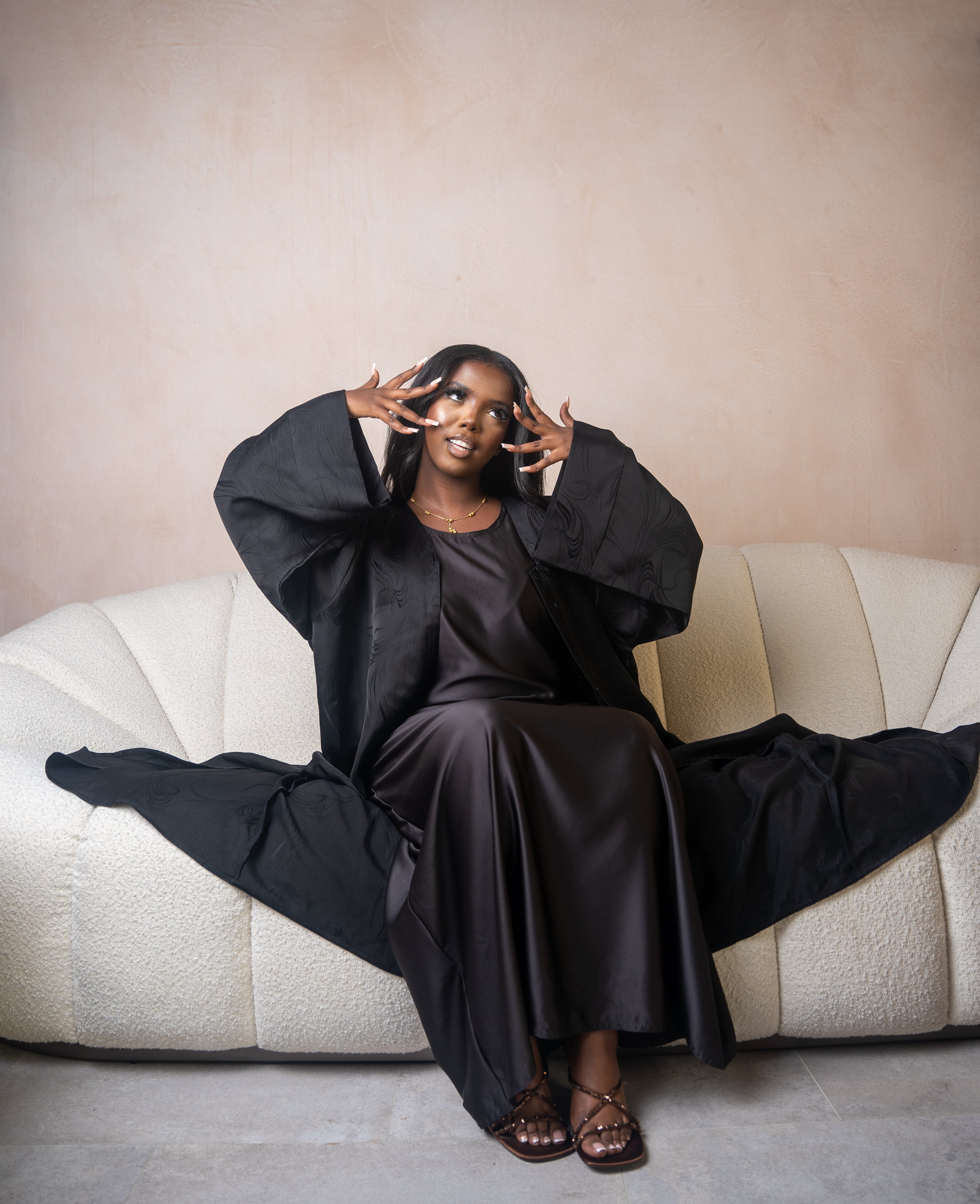 Luxury Abayas – hadiyatt